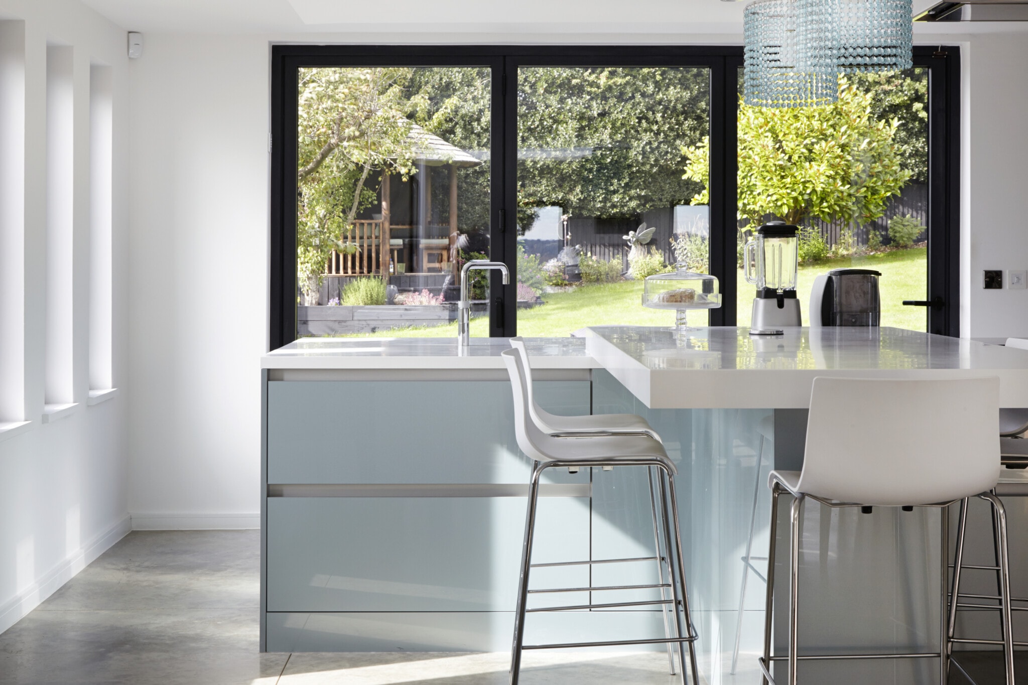 XP10 | 3 Panel | Aluminium Bi-Fold Doors | Express Bifolds Direct