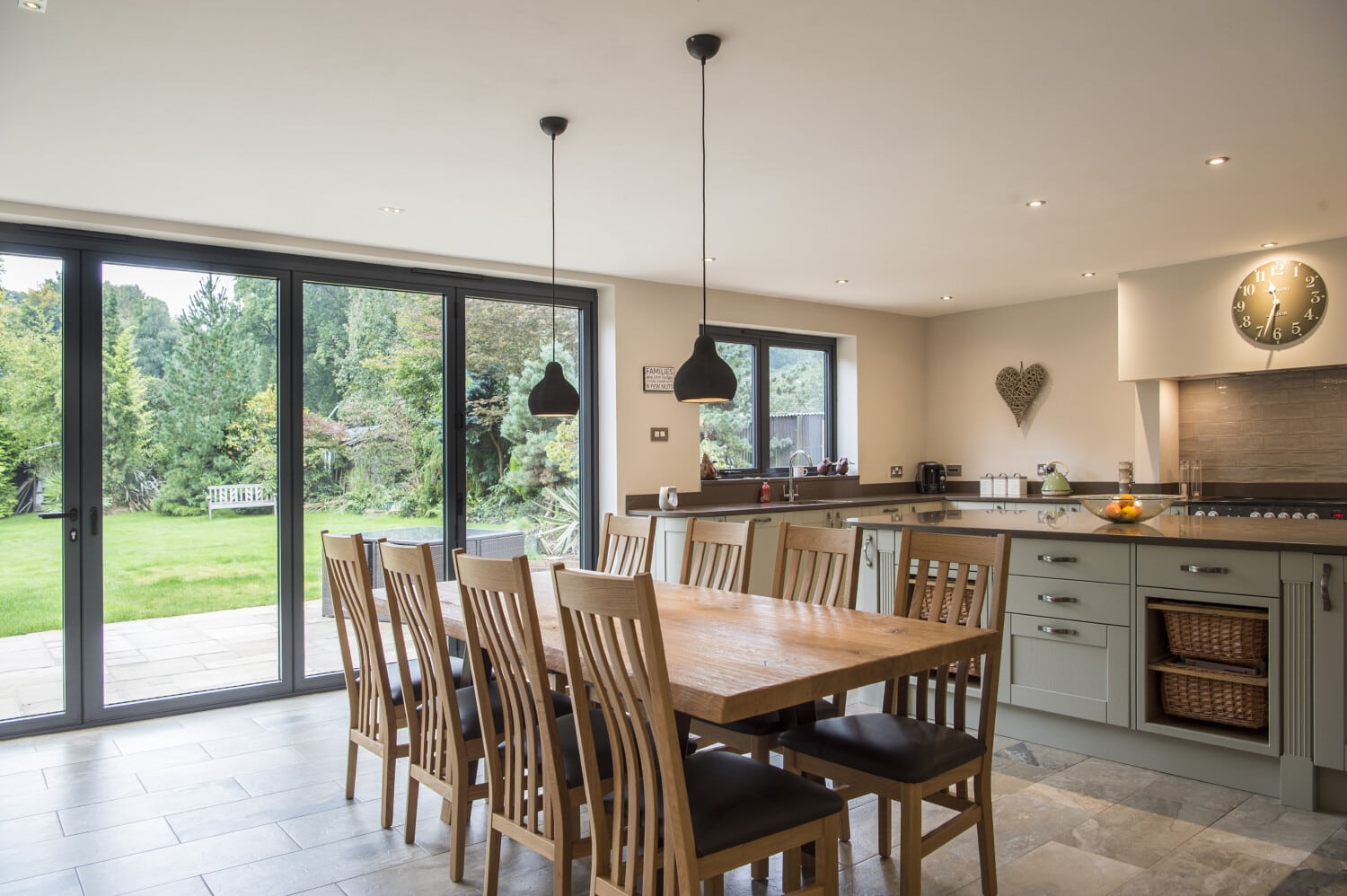 XP10 | 4 panel | Aluminium Bi-Fold Doors | Express Bi Folds Direct XP10 | 4 panel | Aluminium Bi-Fold Doors | Express Bi Folds Direct